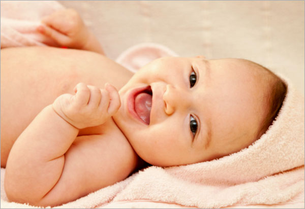 Bebekler İçin Eğitici Oyunlar Nelerdir, Bebeklerle Nasıl Oynanmalıdır?